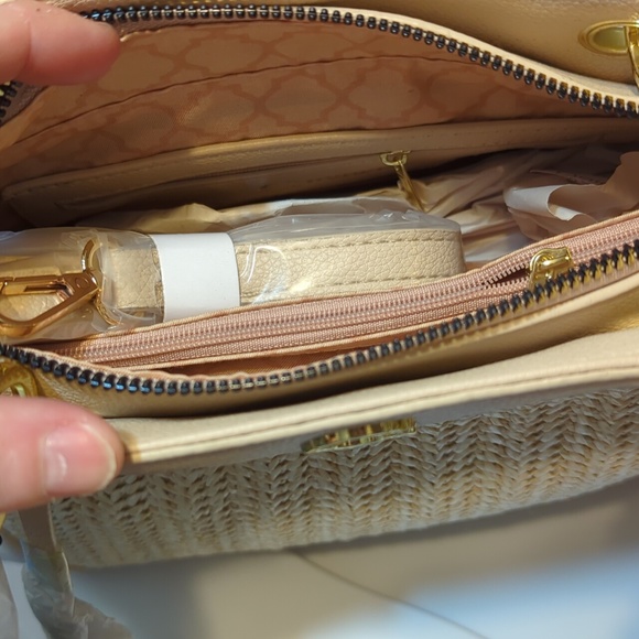 C. Wonder | Bags | C Wonder Womens Adult Skye Straw Bamboo Handle ...